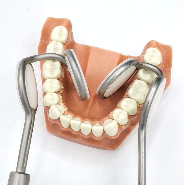 Suction with Tongue Holder &Retractor (2424R)